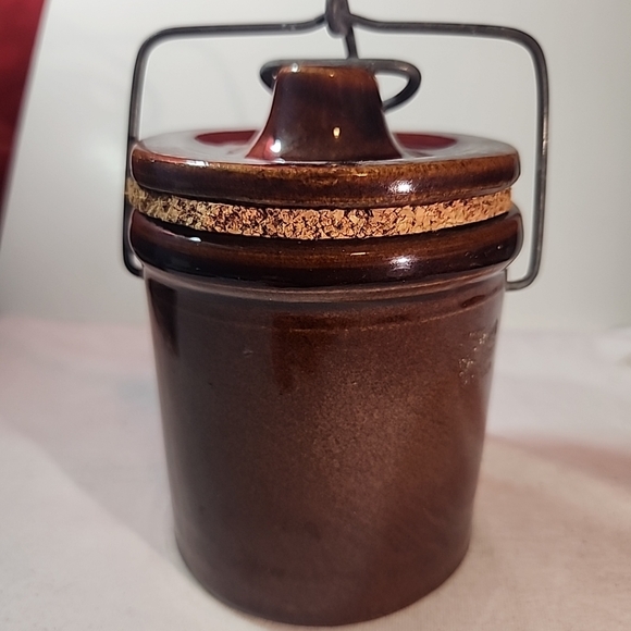 Source Unknown | Kitchen | Vtg Pottery Crock Brown Metal Clamp Jar Lid ...